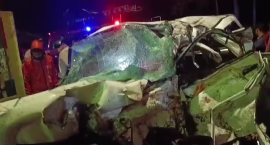 MBBS Students Died Horrible road accident chaos due to the death of 5 MBBS students MBBS ...